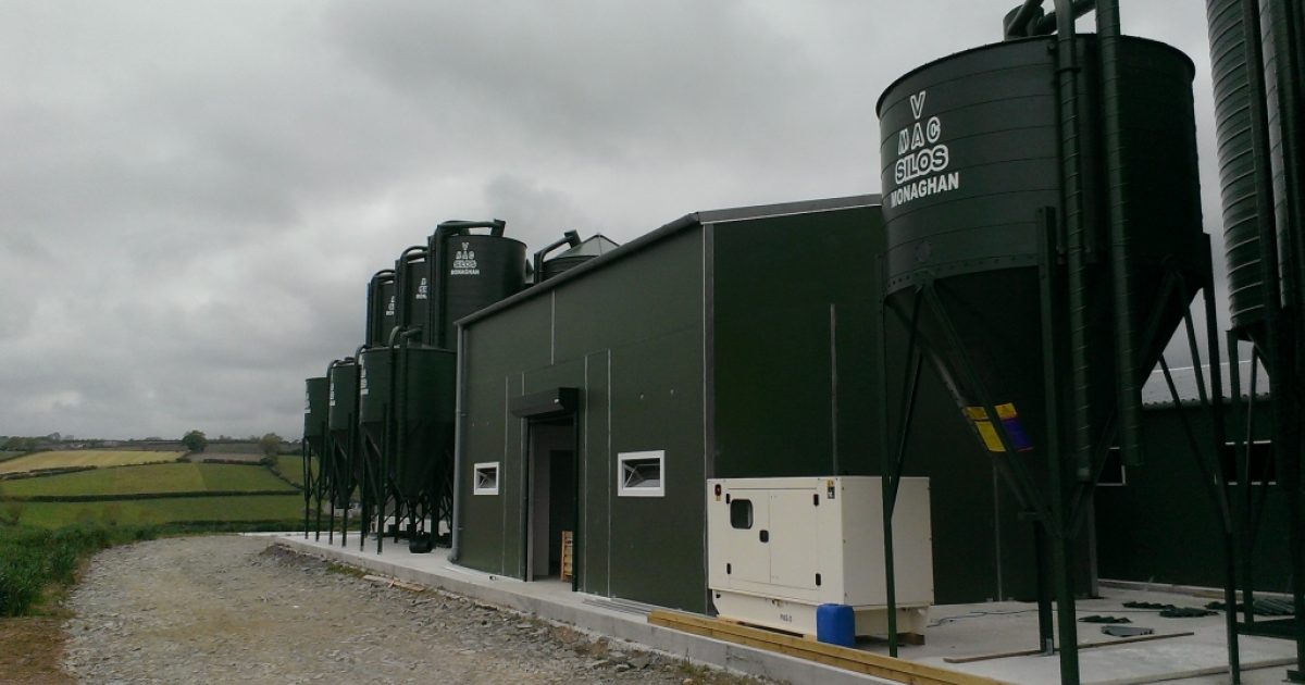 Feed automation for a pig barn in the United Kingdom | Hotraco Agri